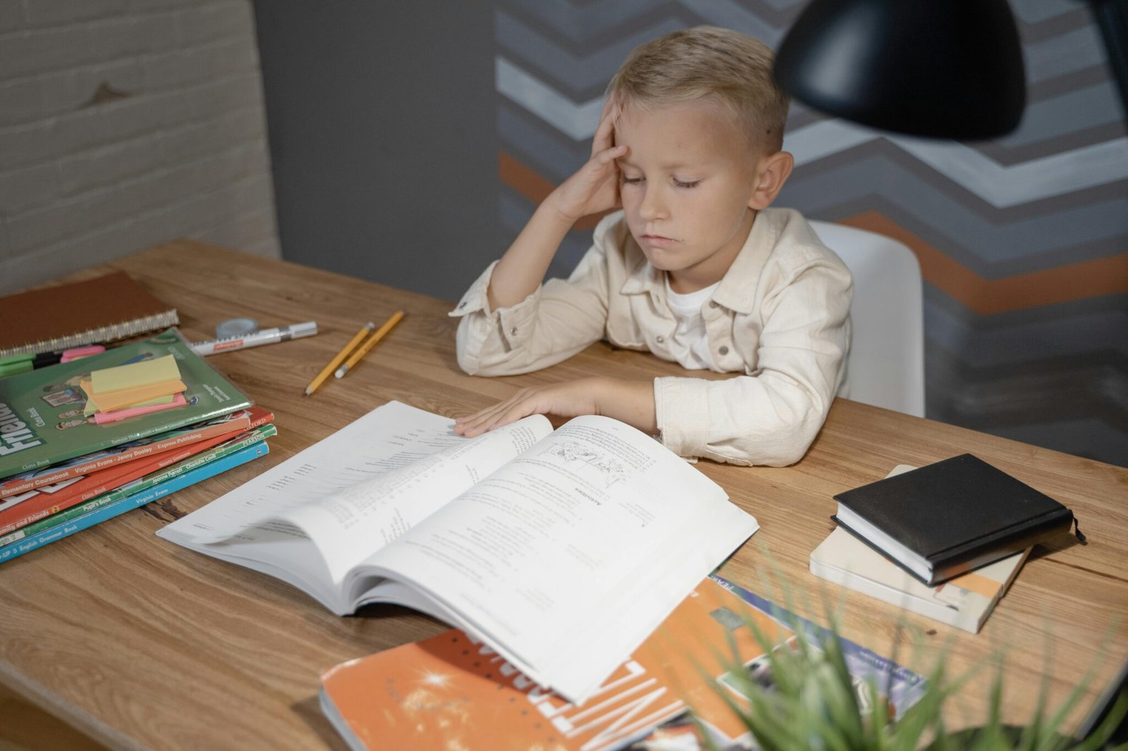 Screen Time vs Grades: Stat Report